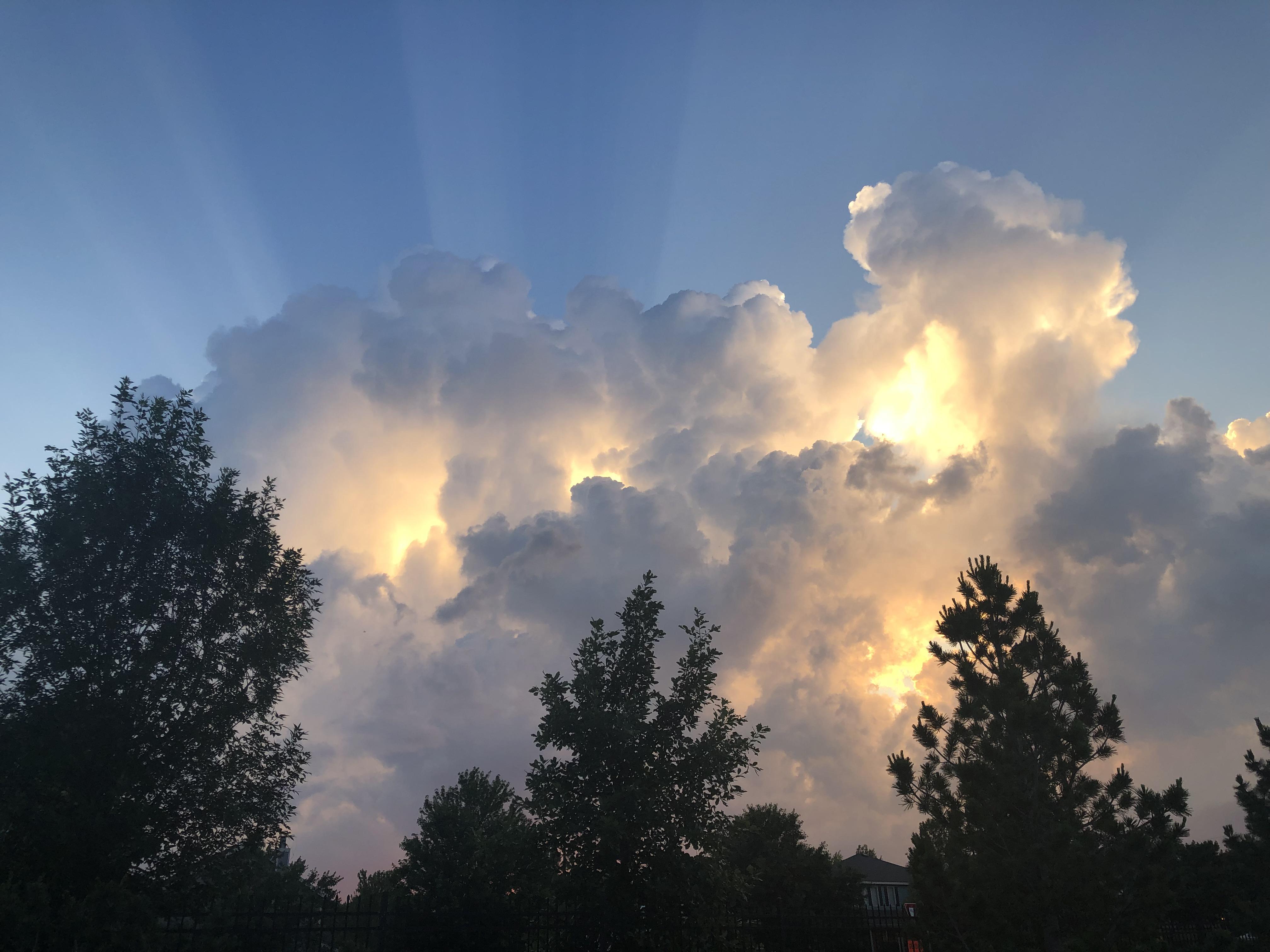 Beautiful storm coming! | Scrolller