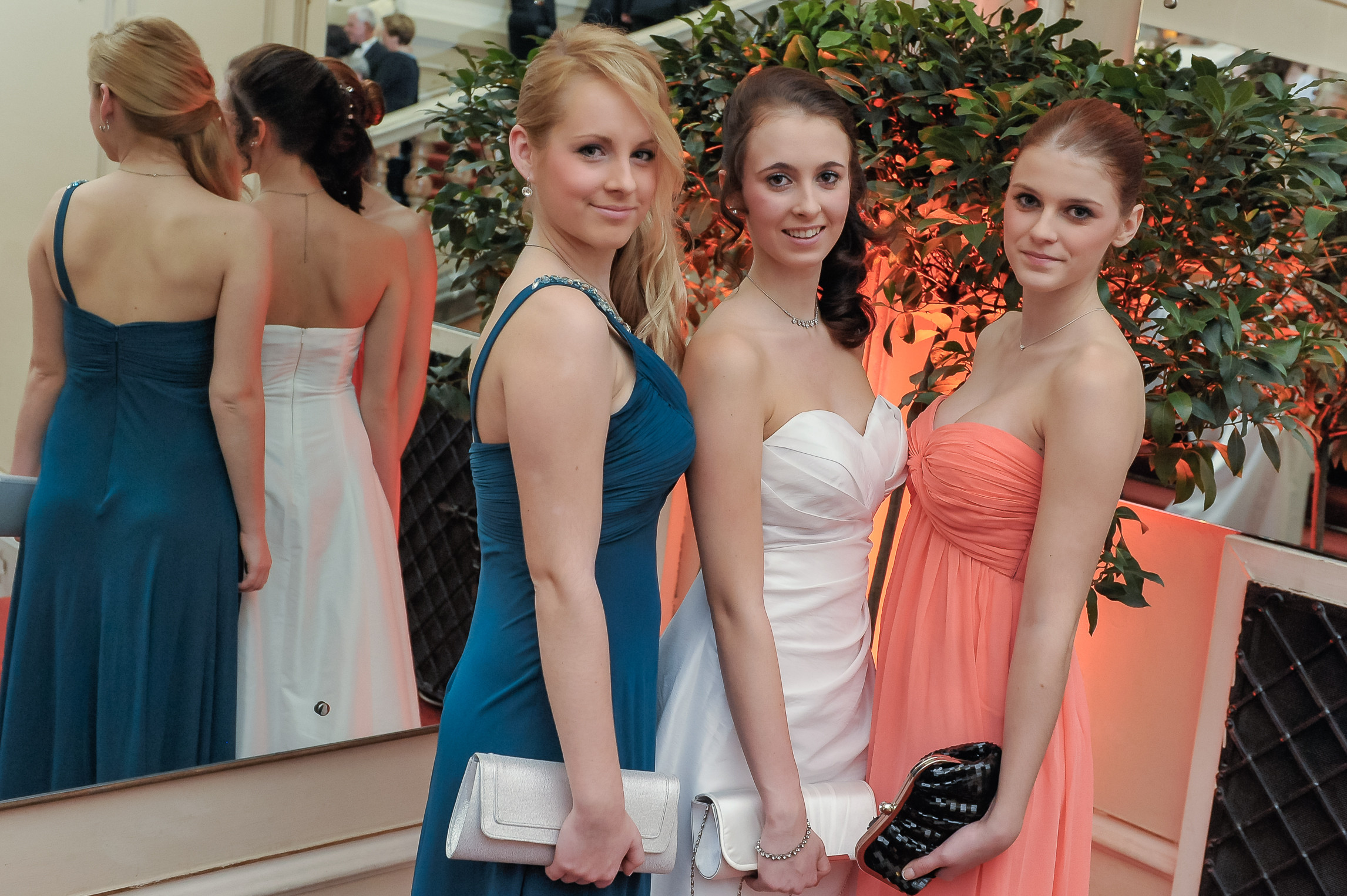 Beauty Queens- FMK | Scrolller