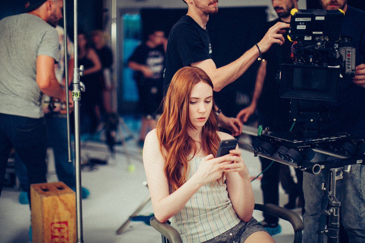 Behind the scenes photo | Scrolller