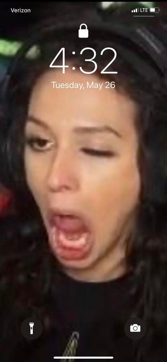 Best lockscreen ever | Scrolller