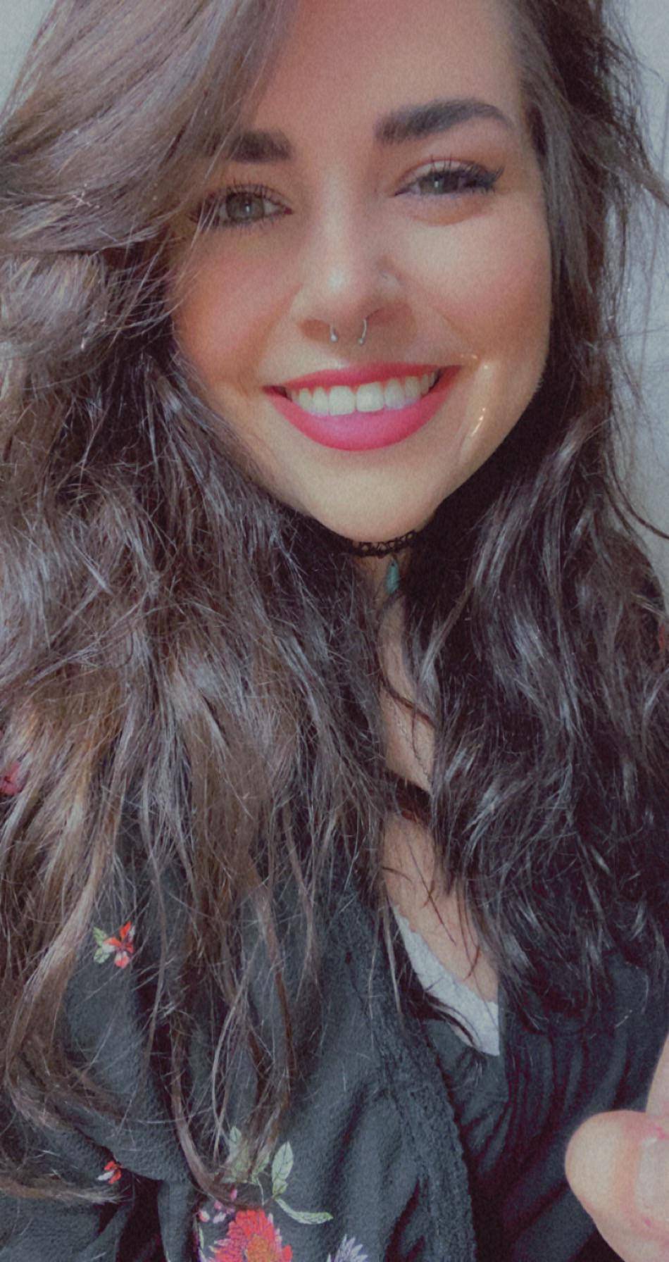 big smile for you 💋 | Scrolller