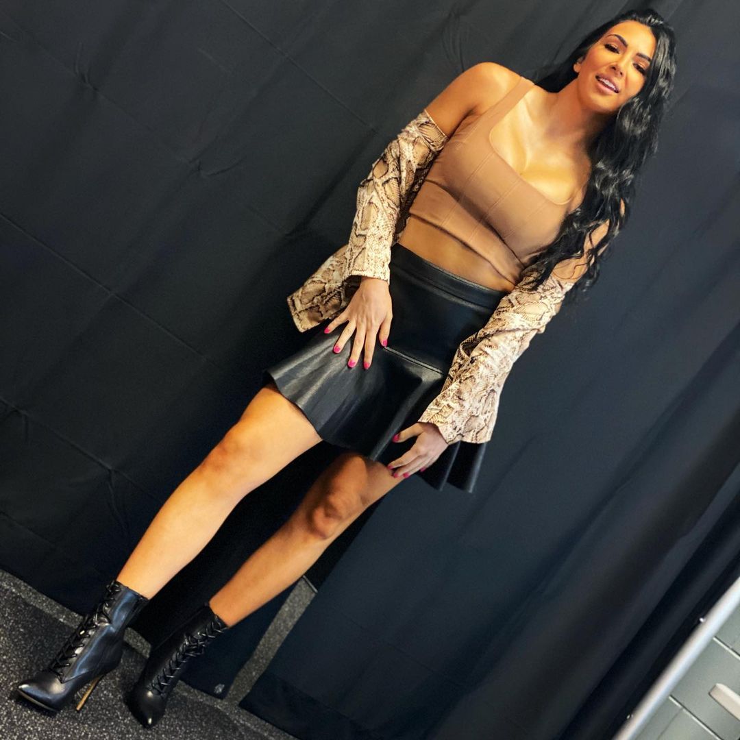 Billie Kay is so SEXY in those Heel shoes | Scrolller