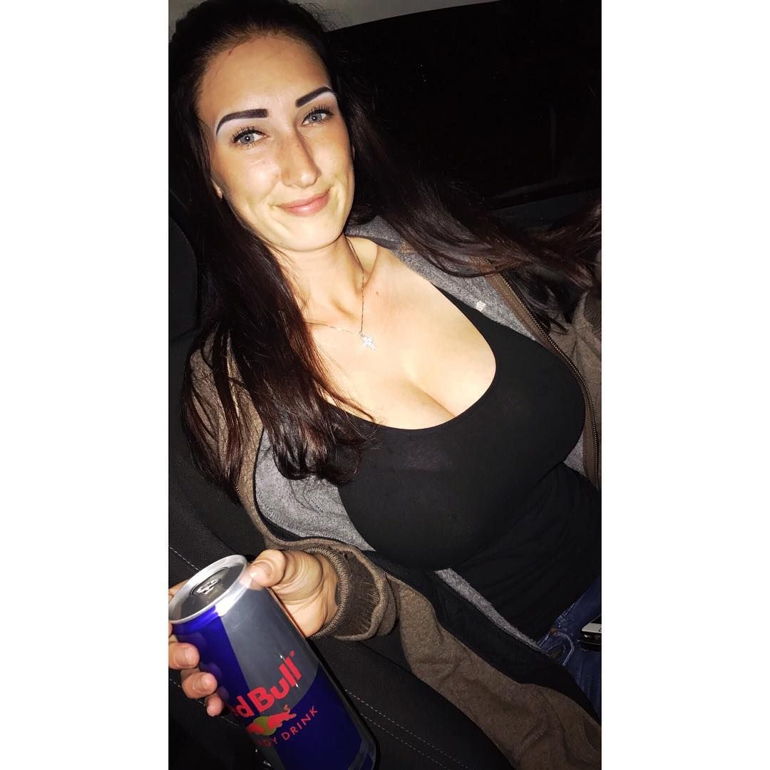 Black top can't hide | Scrolller