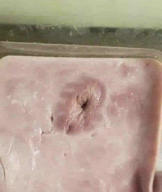 Blursed_ham | Scrolller