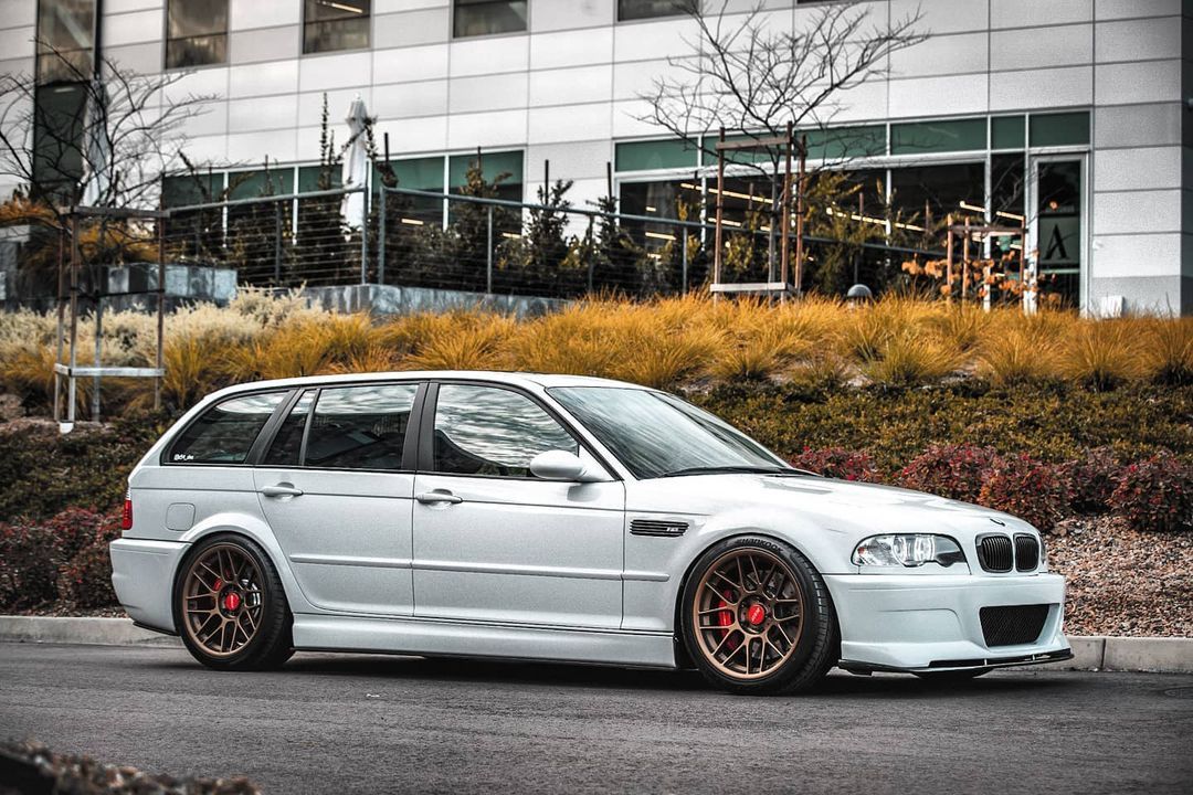 BMW "M3" Touring | Scrolller