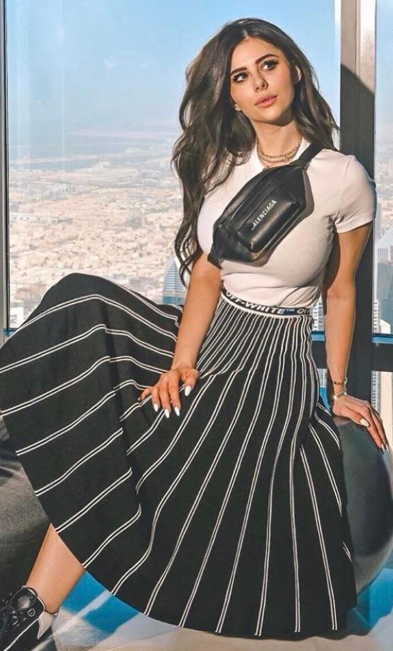 Boobs in Dubai | Scrolller