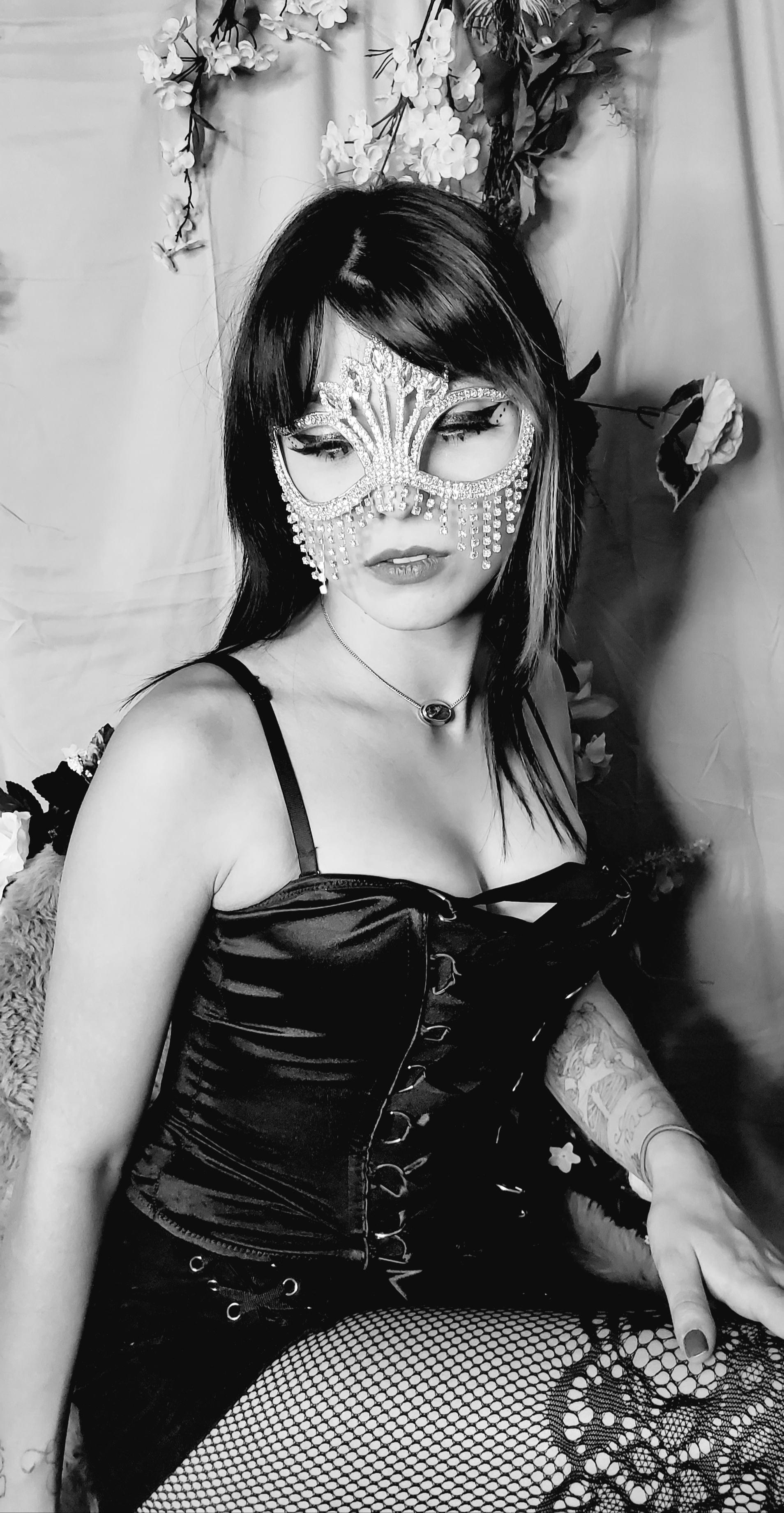 Boudoir Photo shoot , model is a close friend, celestialkittenn123 , | Scrolller