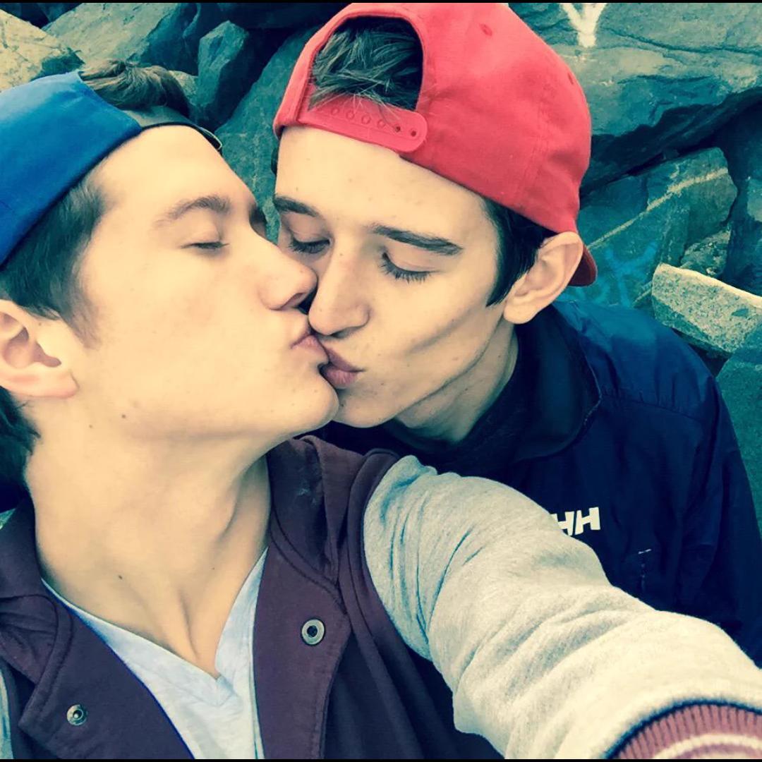 Boyfriends | Scrolller