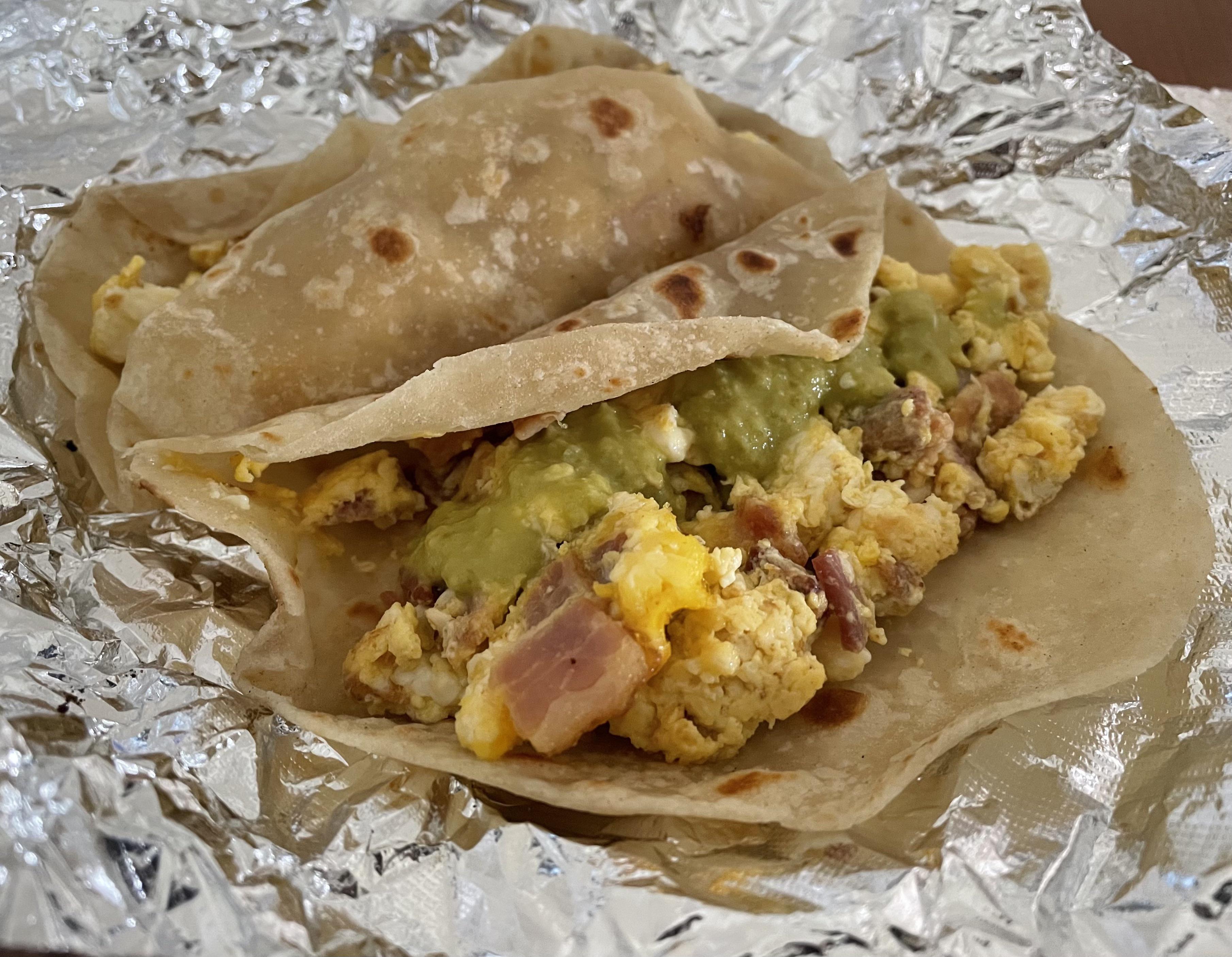 Breakfast tacos - simple, but absolutely perfect | Scrolller