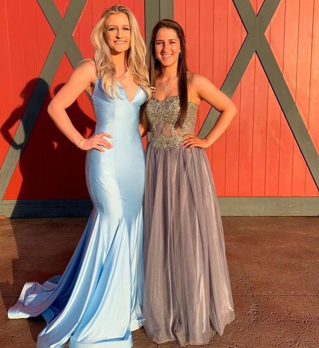 Bride or bridesmaid? [2] | Scrolller