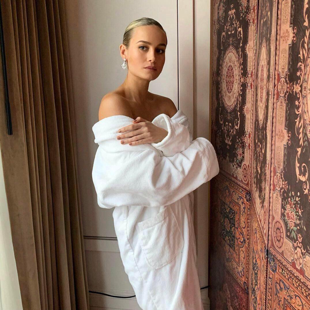 Brie Larson in a robe... and nothing else | Scrolller