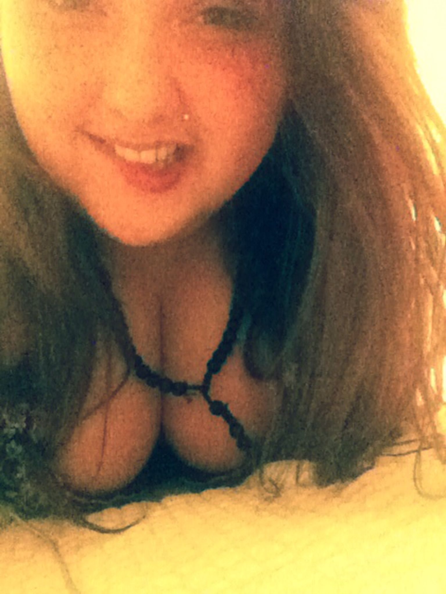 Bright eyes | Scrolller