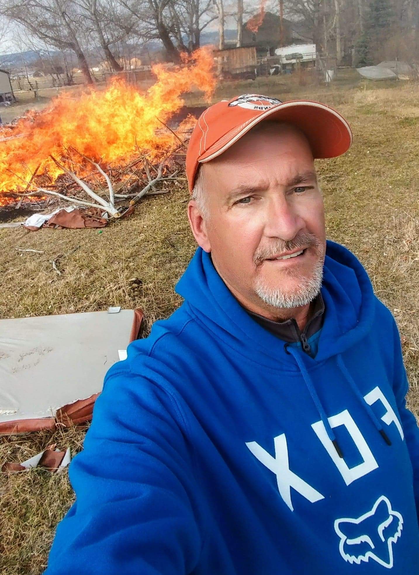 Bring brats and beer I'll make the fire 🔥 | Scrolller