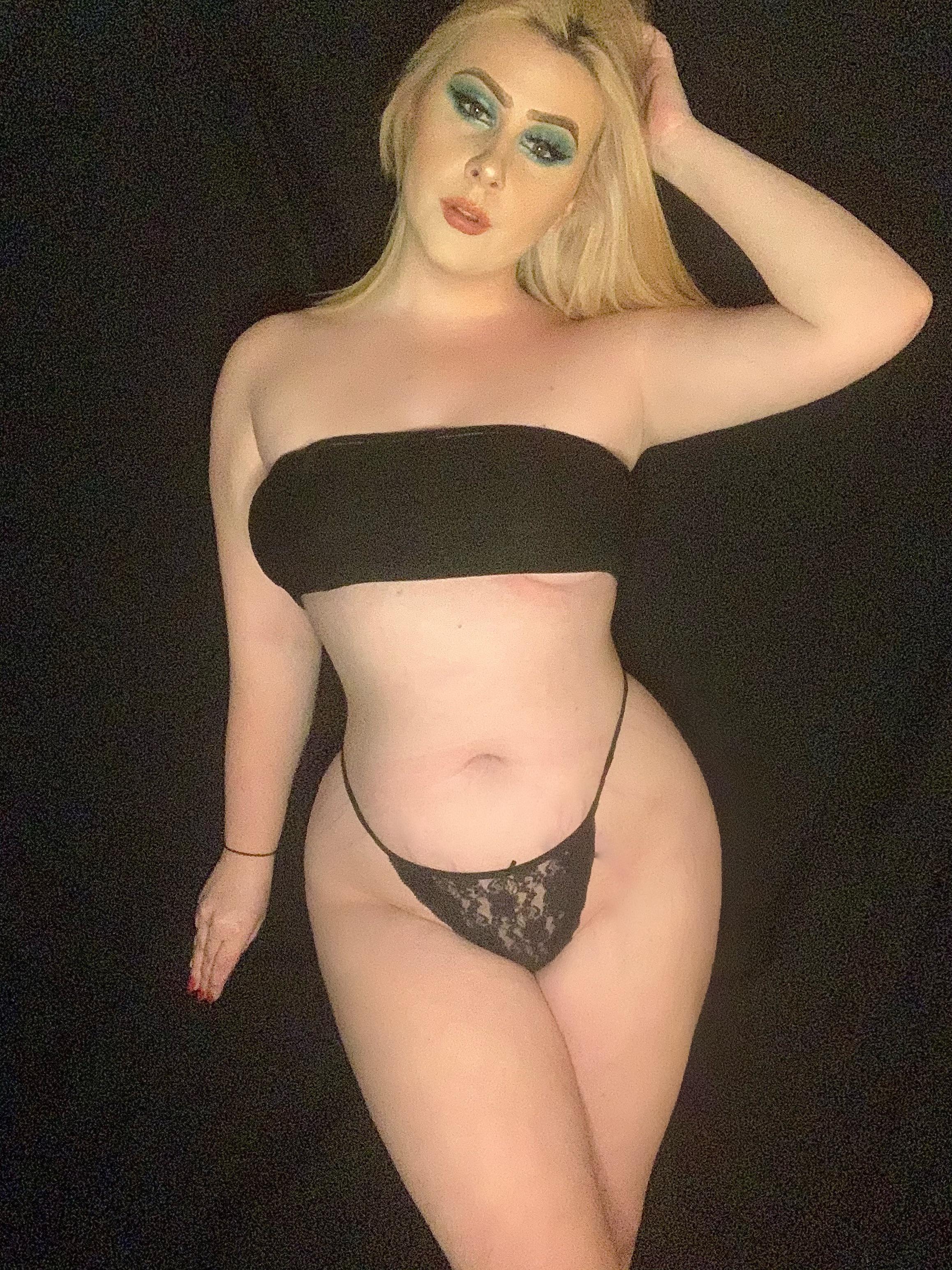 bringing back the g-string 2021🥳 oc | Scrolller