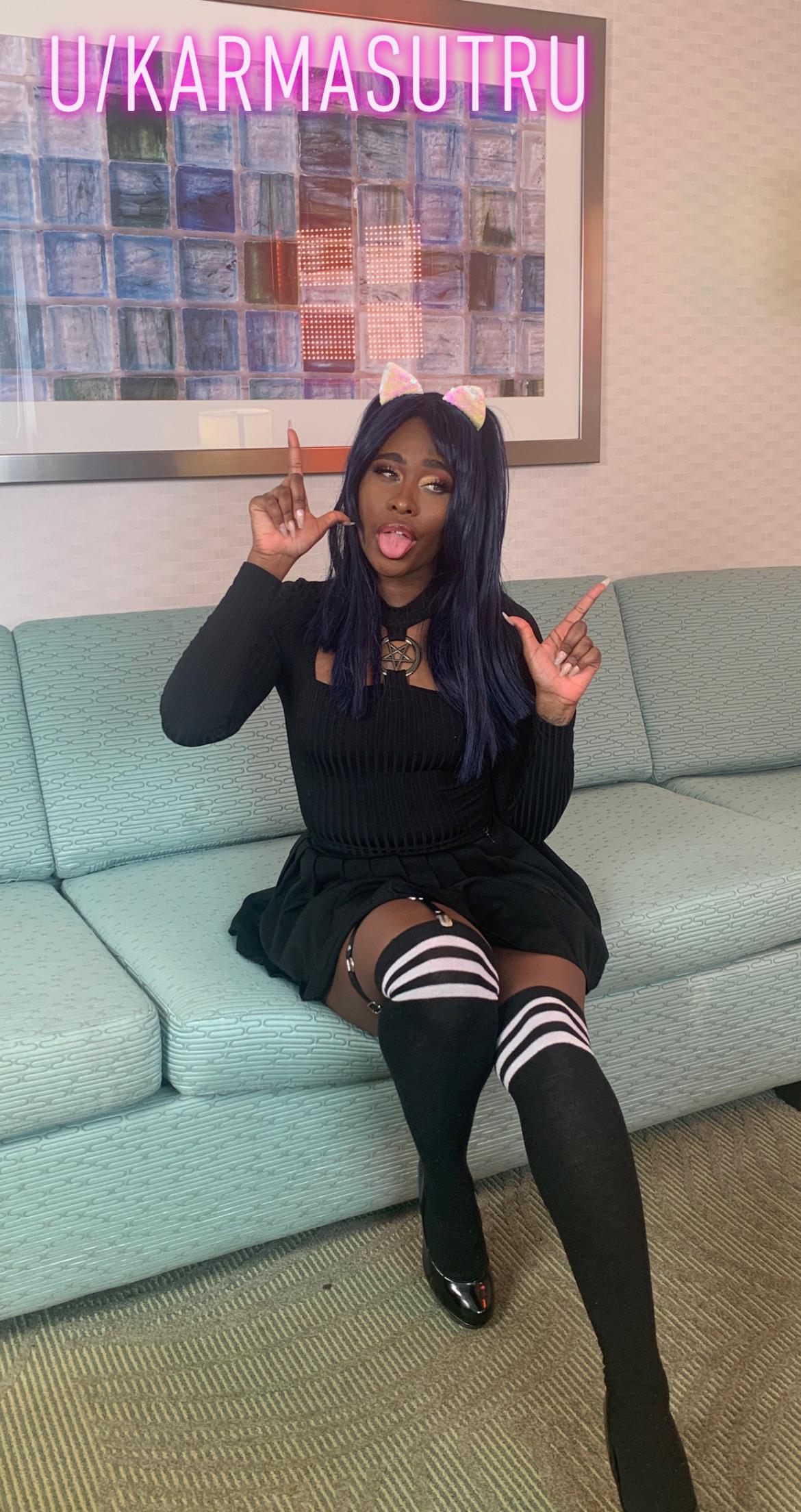 BTS scene of a Girl on Girl scene | Scrolller