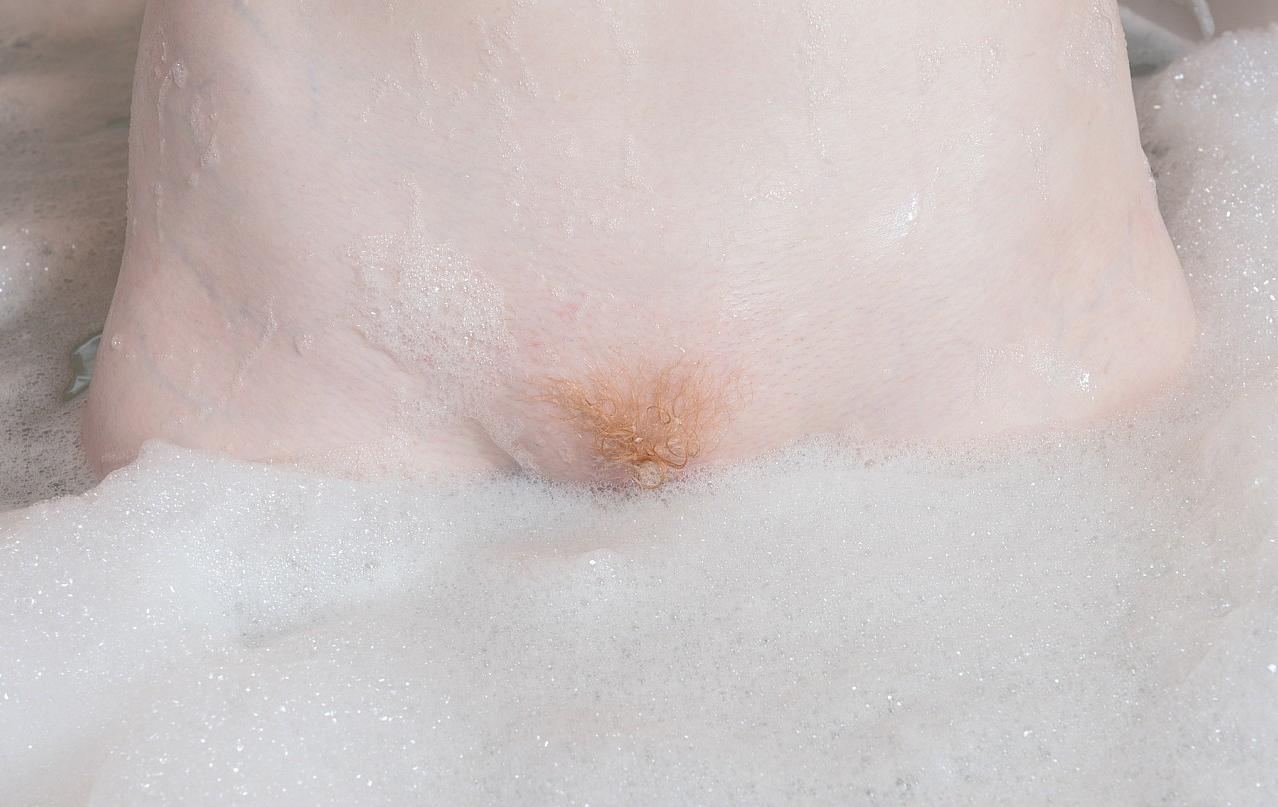 Bubble bath with fire | Scrolller