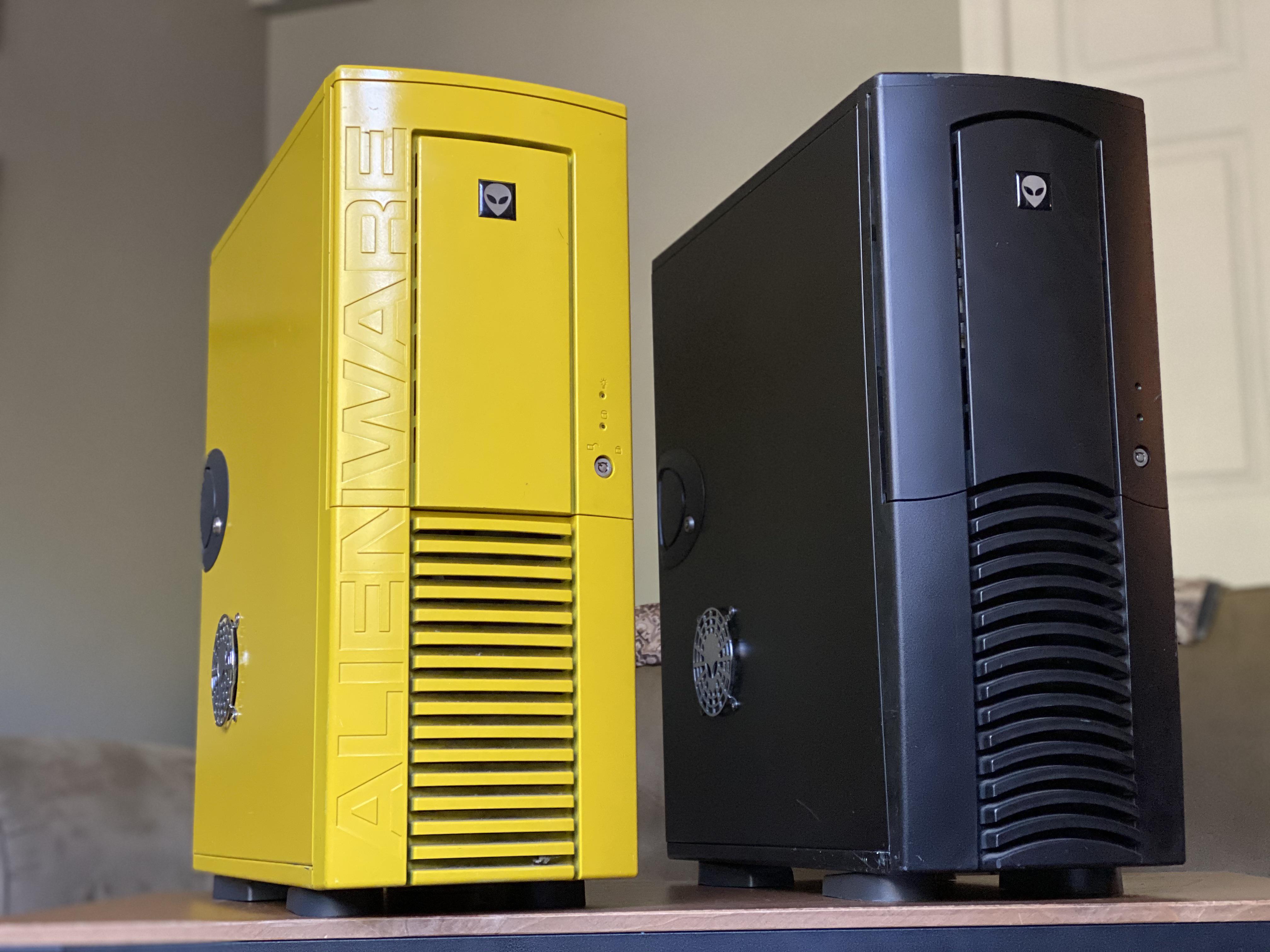 “Bumblebee “ A black 1st gen AW Chieftec and a yellow 2nd gen. | Scrolller