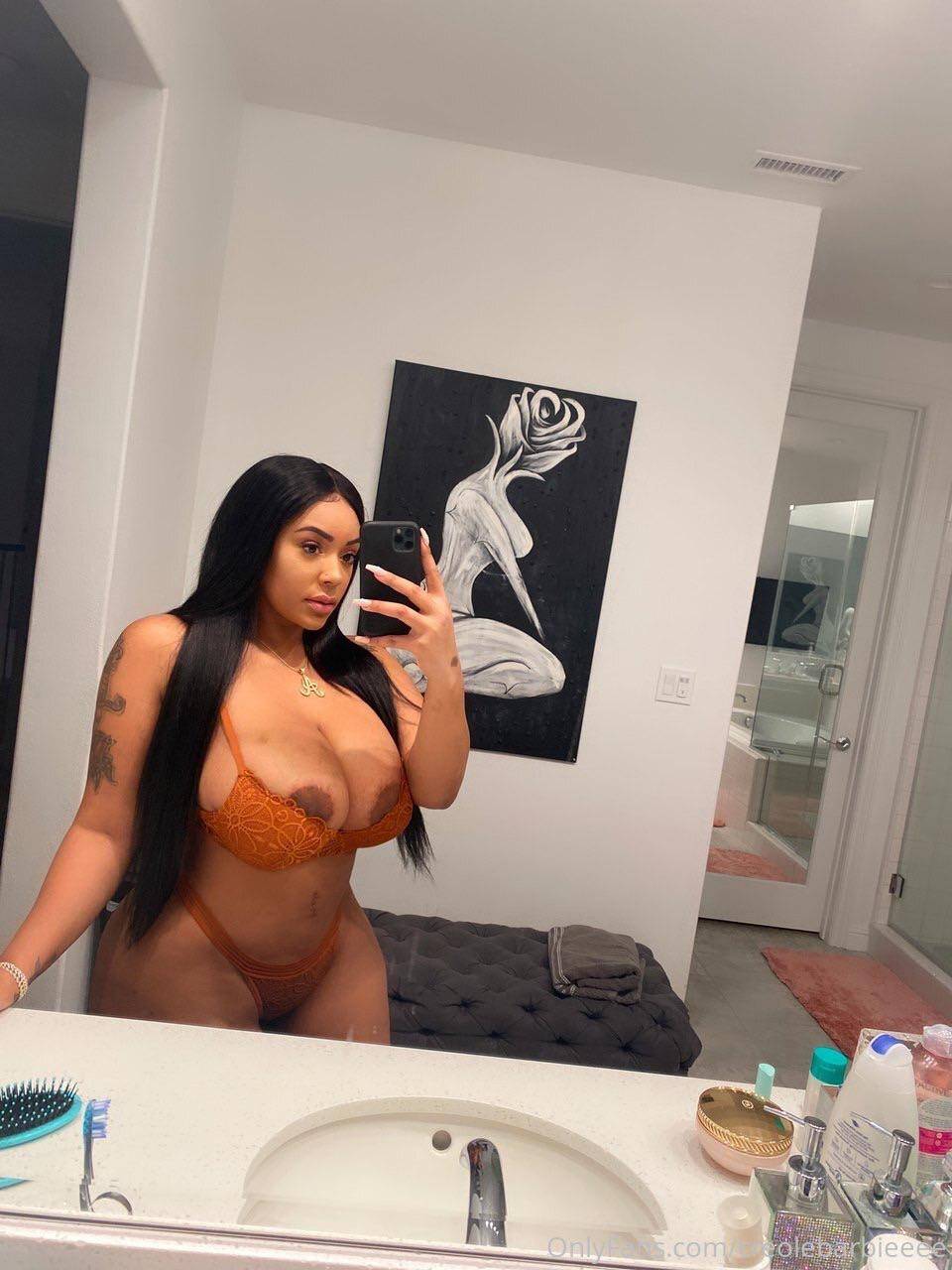 Busting out | Scrolller