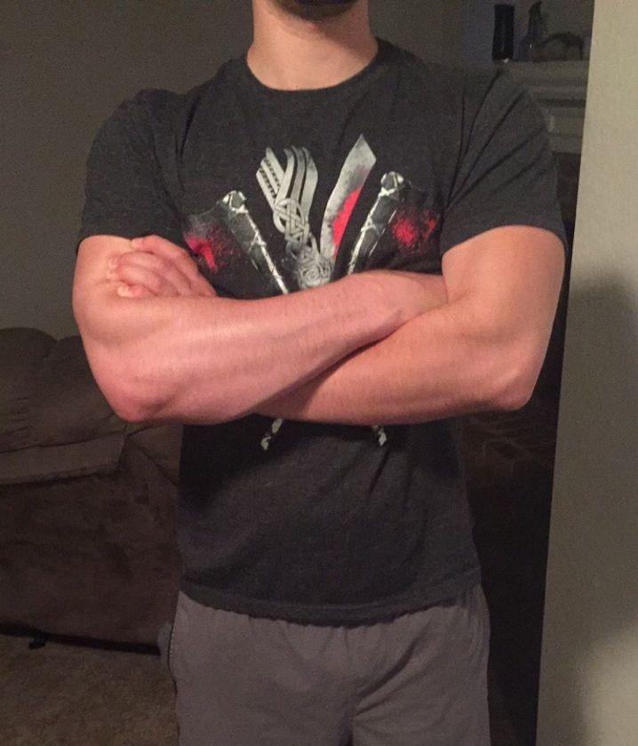 Butcher arms | Scrolller