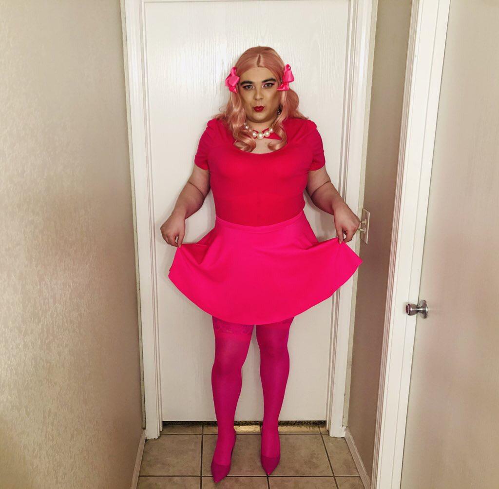 My Girlfriend Made Me Do It 😳 | Scrolller