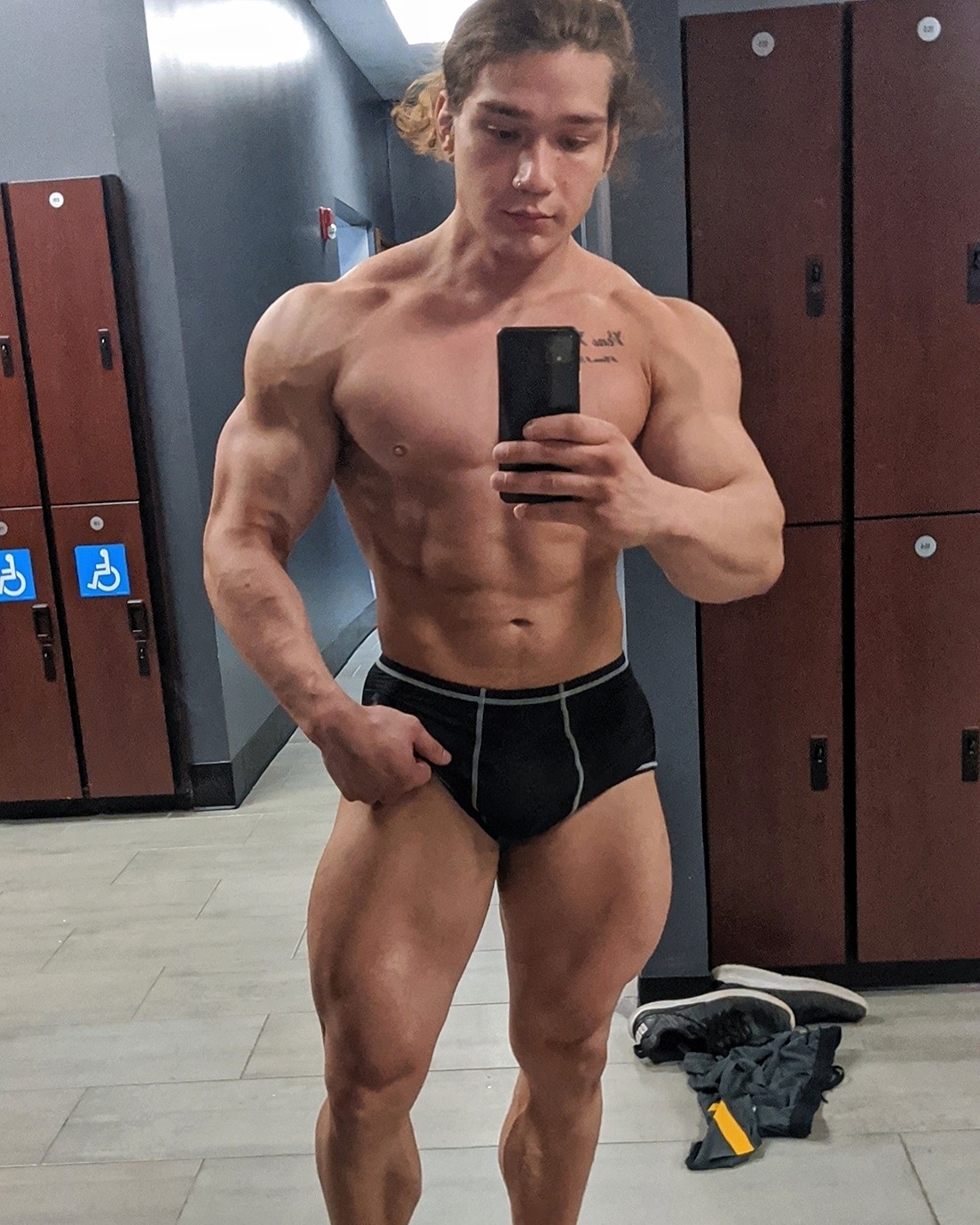 😤⚡⚡⚡⚡ calle hercules | Scrolller