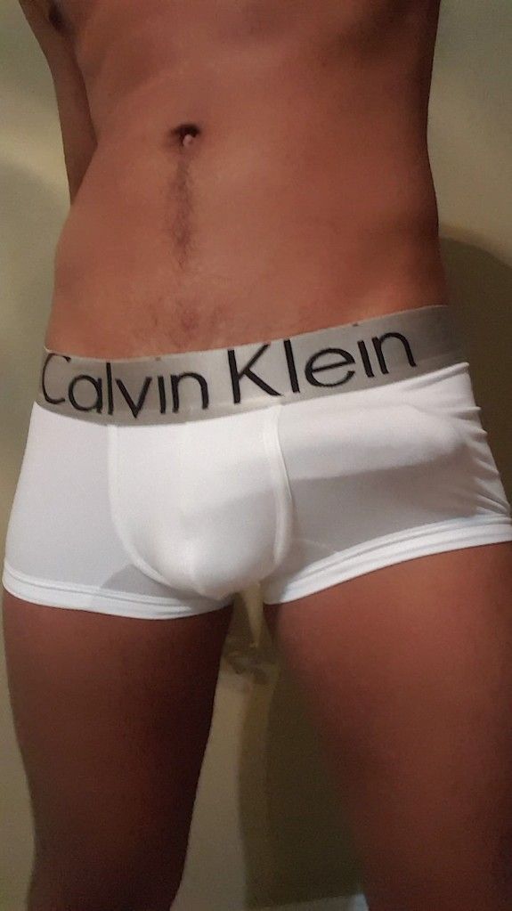 Calvin Klein | Scrolller