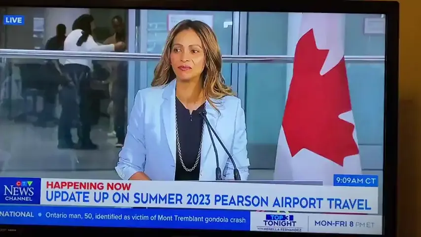 Cameraman delivers instant fact-checking | Scrolller