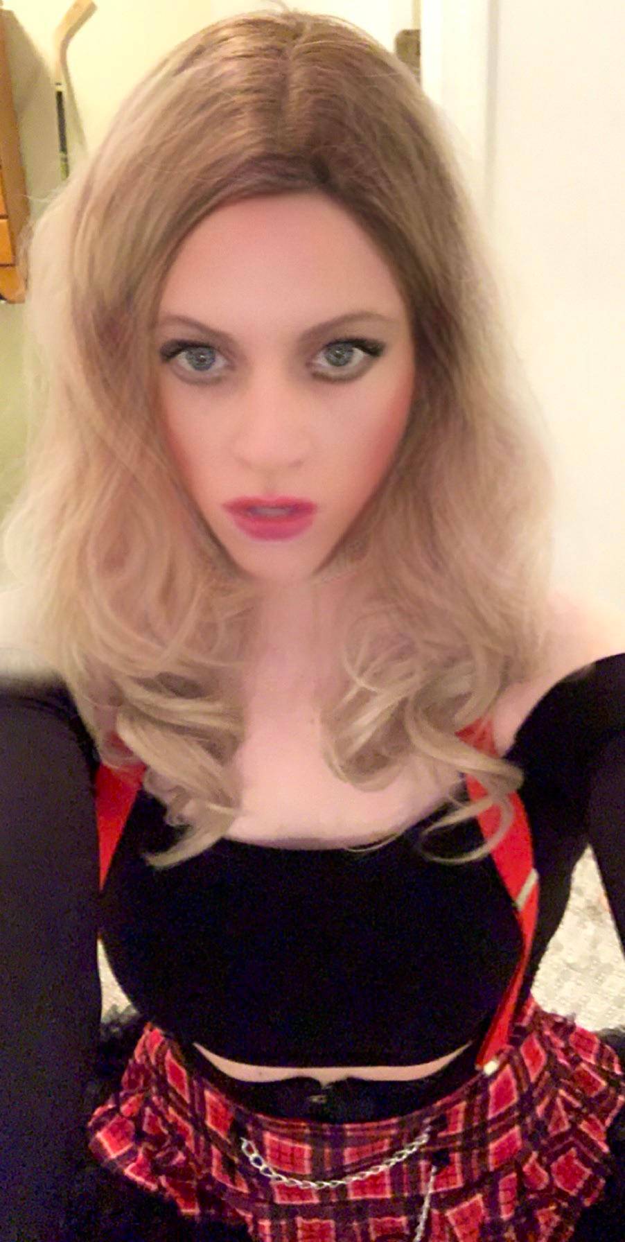 This and any other pic on my profile are up for grabs!! Can’t wait to ...