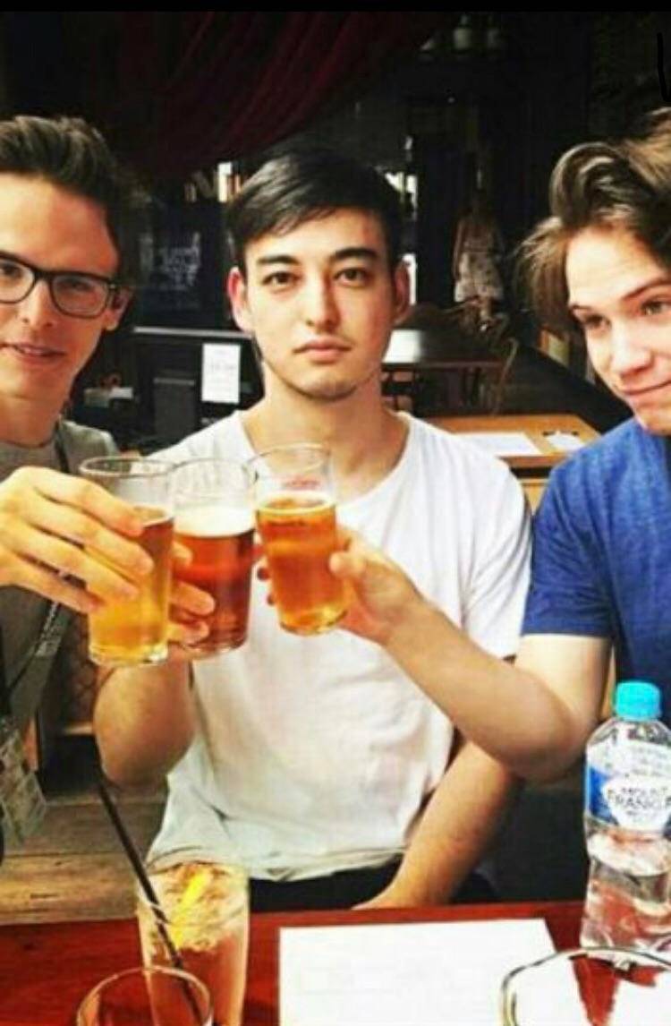 Can I get a Moment of silence for these 3 mad lads | Scrolller