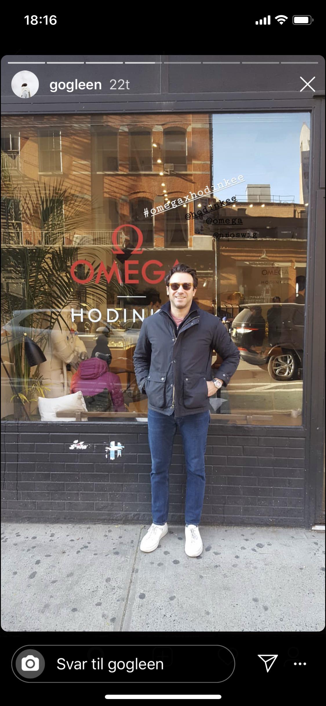 Can someone help me identify this jacket? | Scrolller