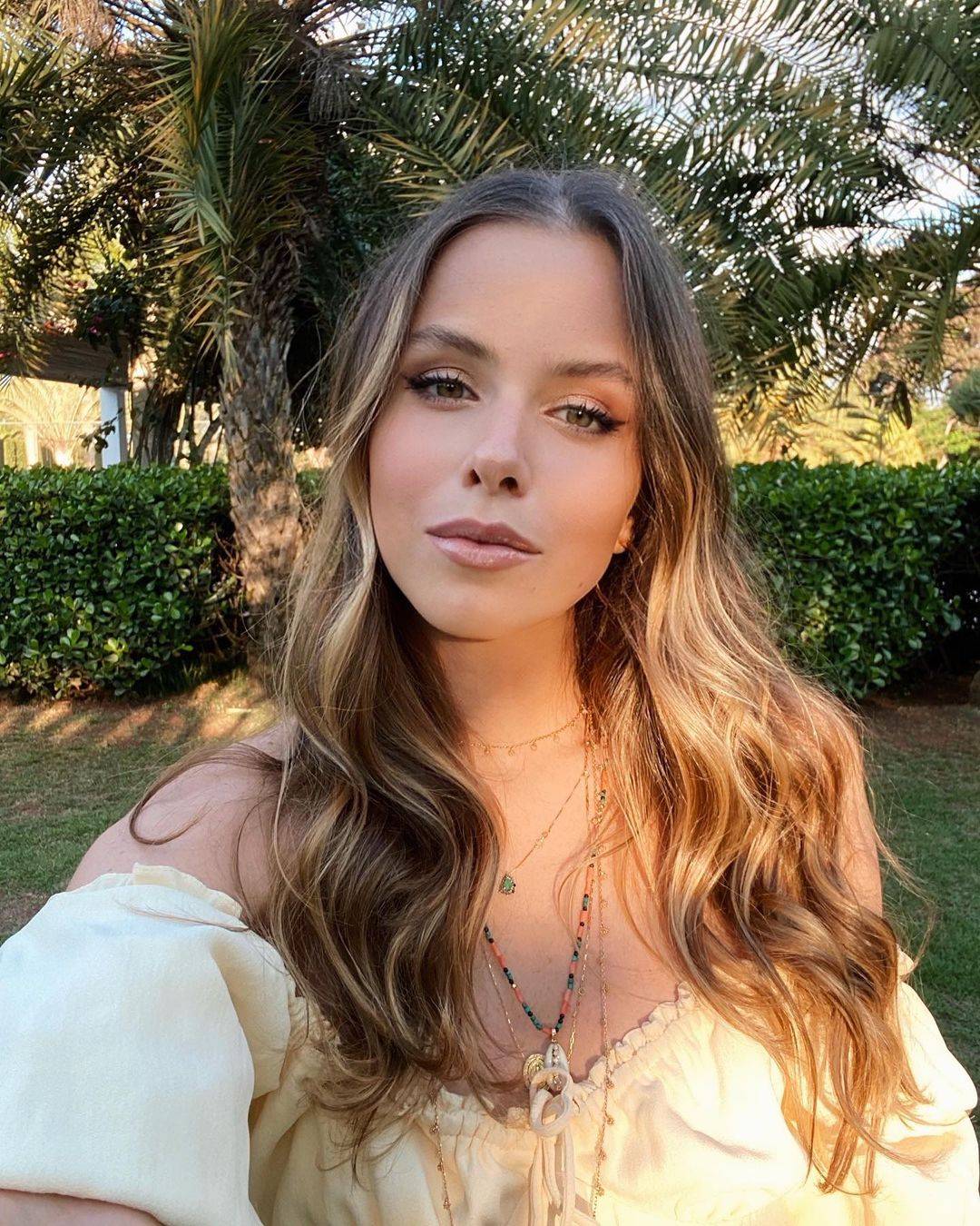 Carolina Adriano | Scrolller