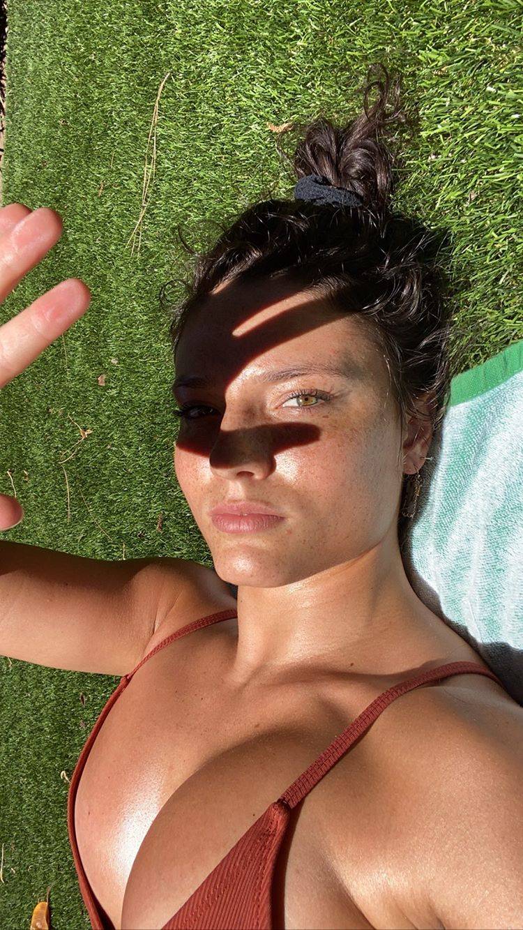 Catching sun | Scrolller