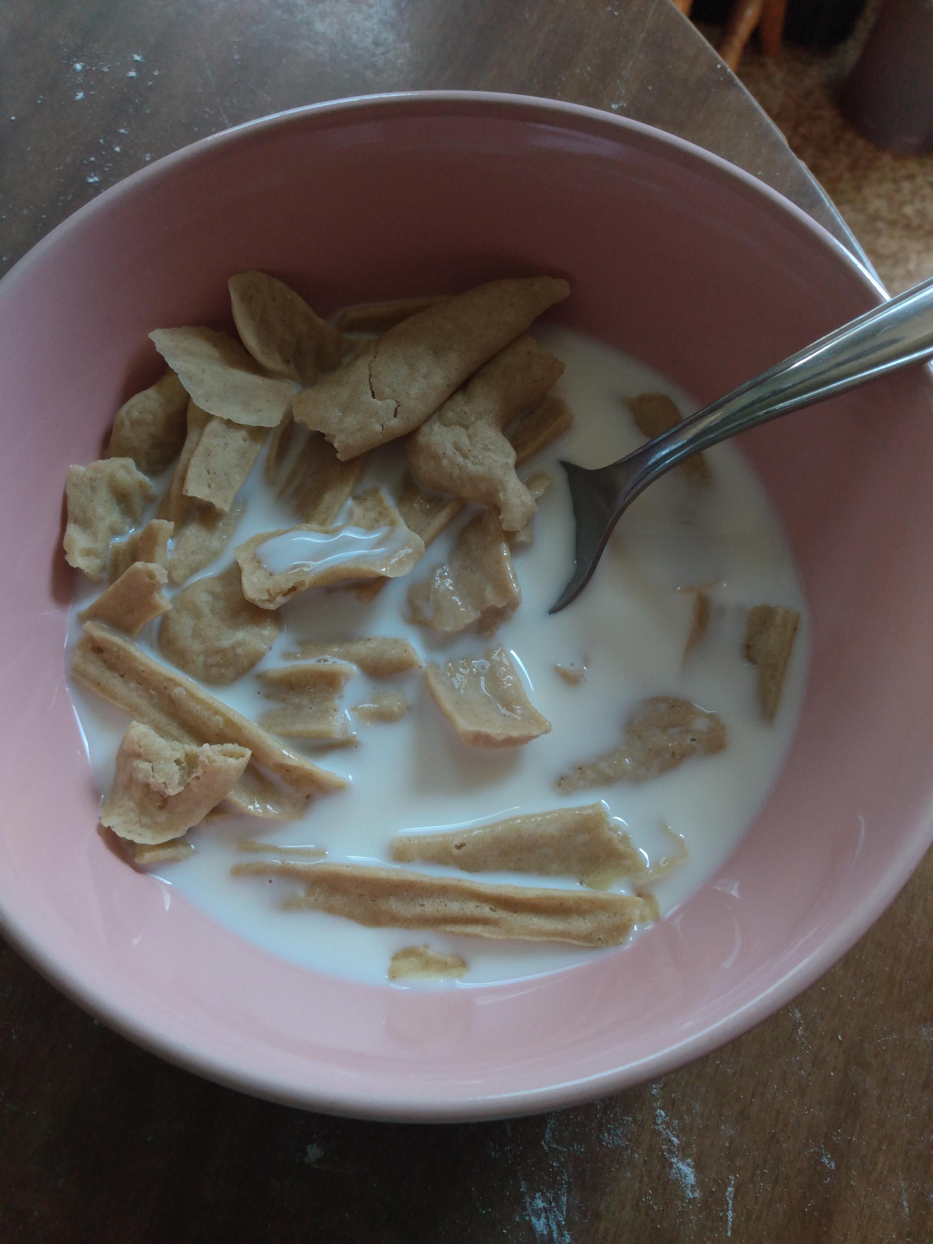 Cereal sticks (Cheerio knockoff) | Scrolller