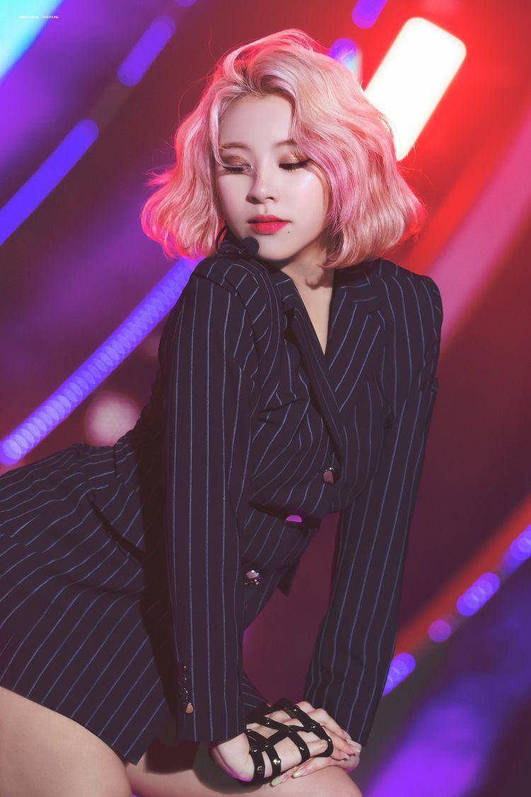 Chaeyoung | Scrolller