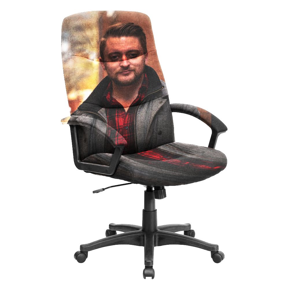 Chairles Cornell | Scrolller