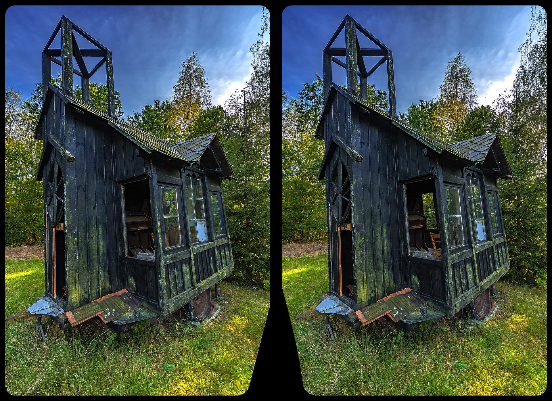 Chapel on wheels | Scrolller