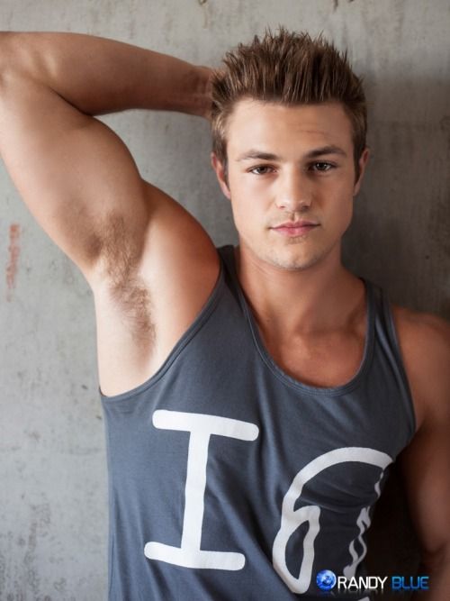 Charlie Pattison is Spiky | Scrolller