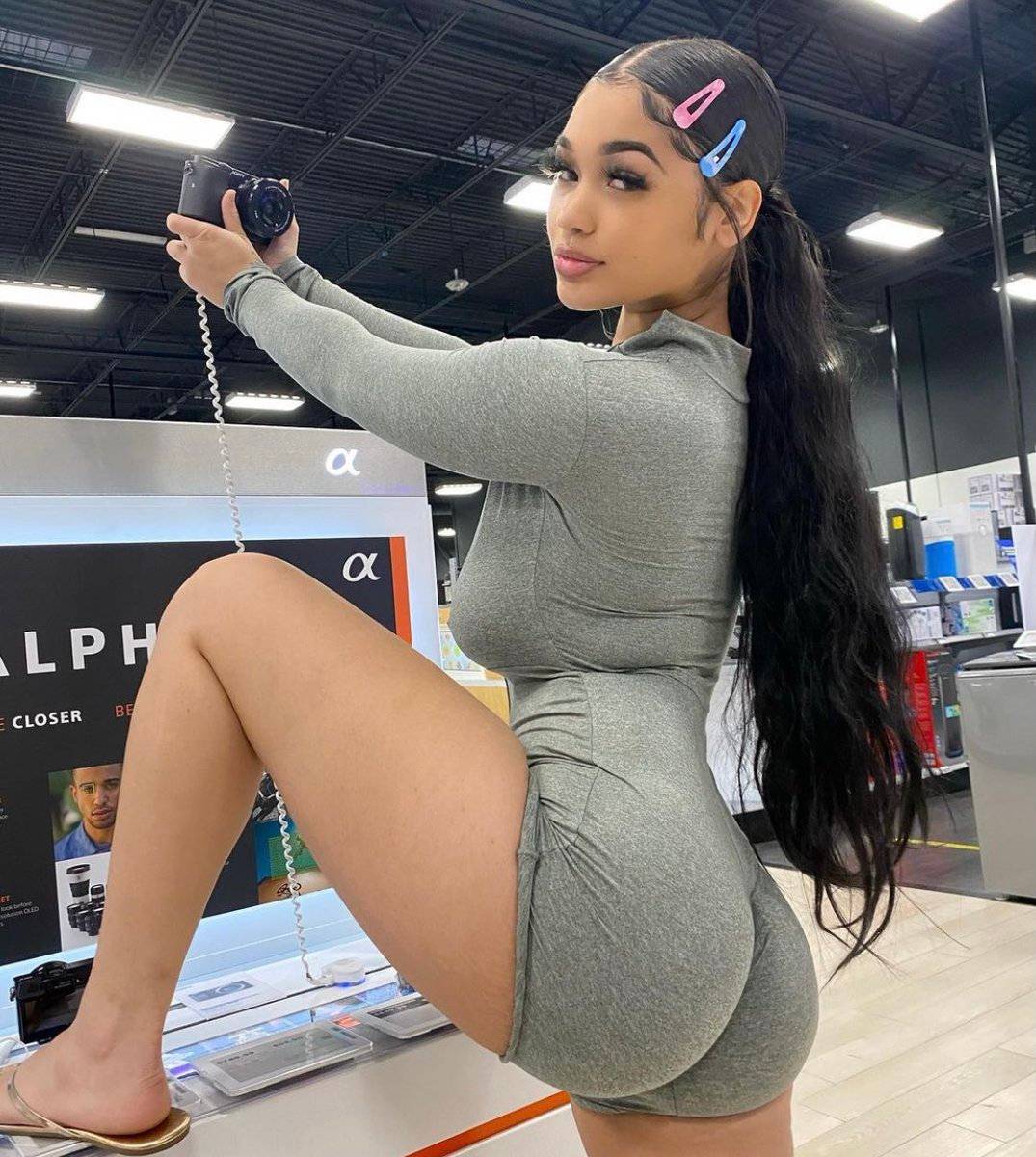 Check Comments and get h0t4lex new PPV 14min sextap3 Free🔥 ️ link in comments 💯 | Scrolller