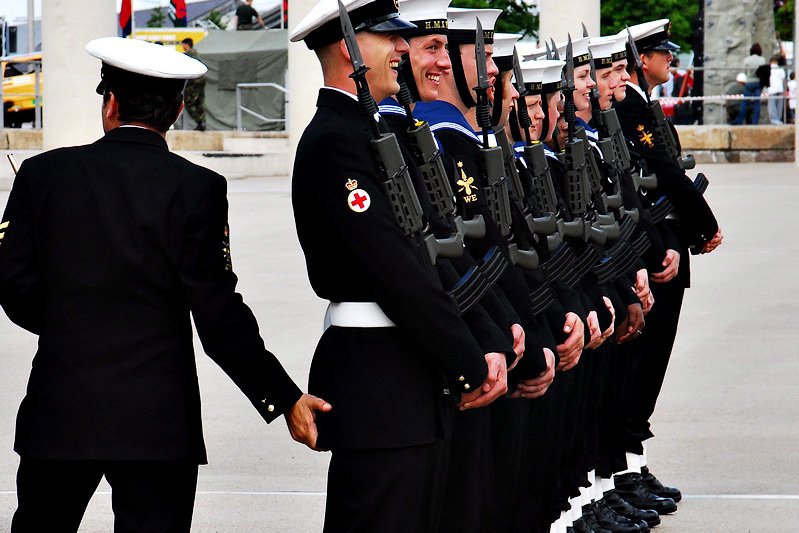 Checking out the squad | Scrolller