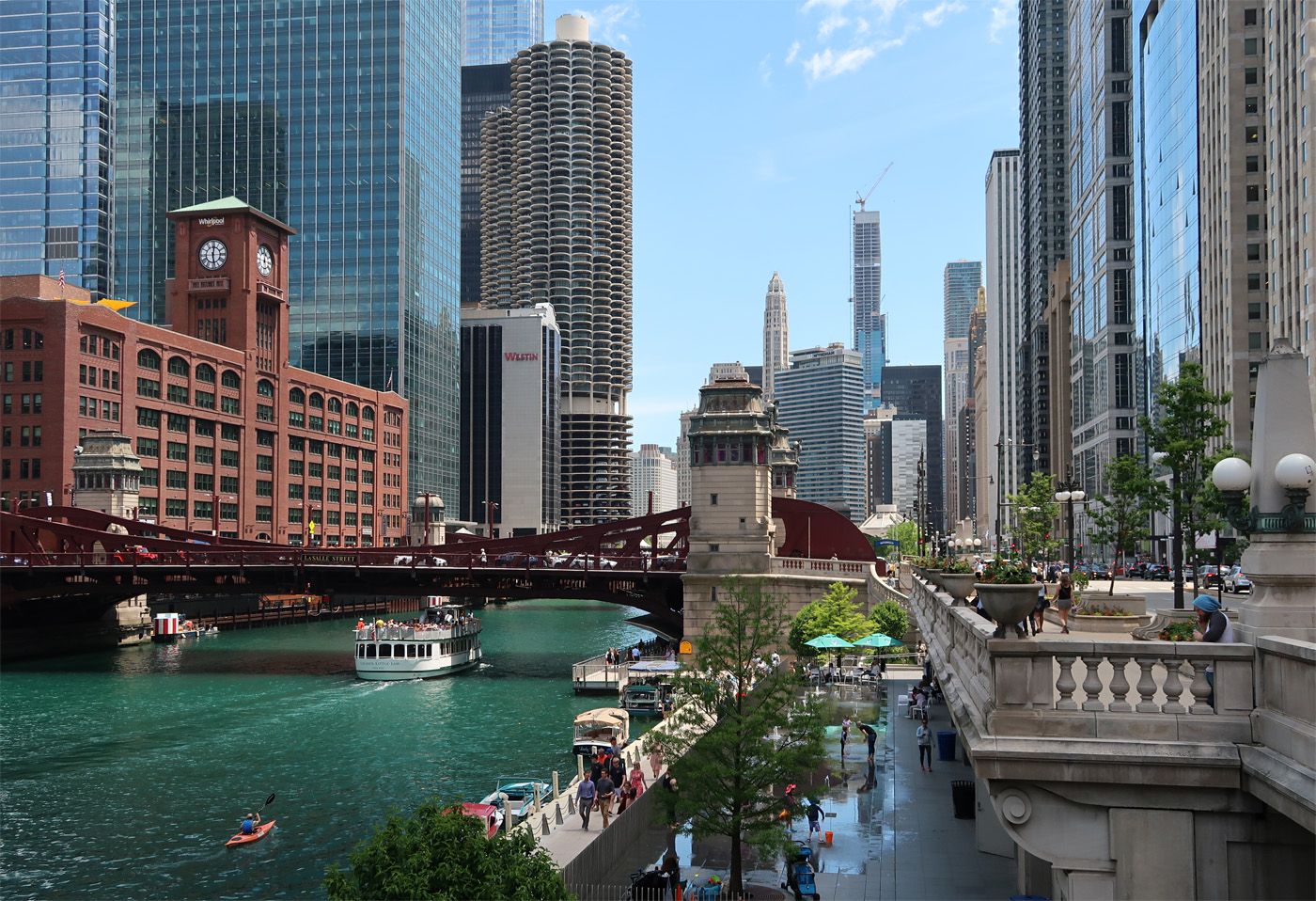 Chicago in summer | Scrolller