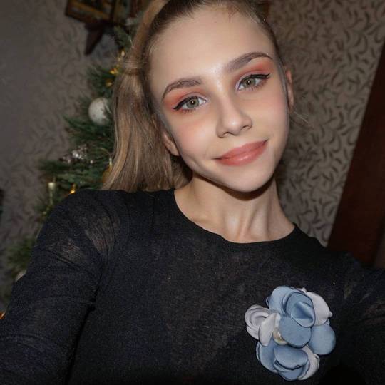 Chika Vilanova [irtr] Scrolller