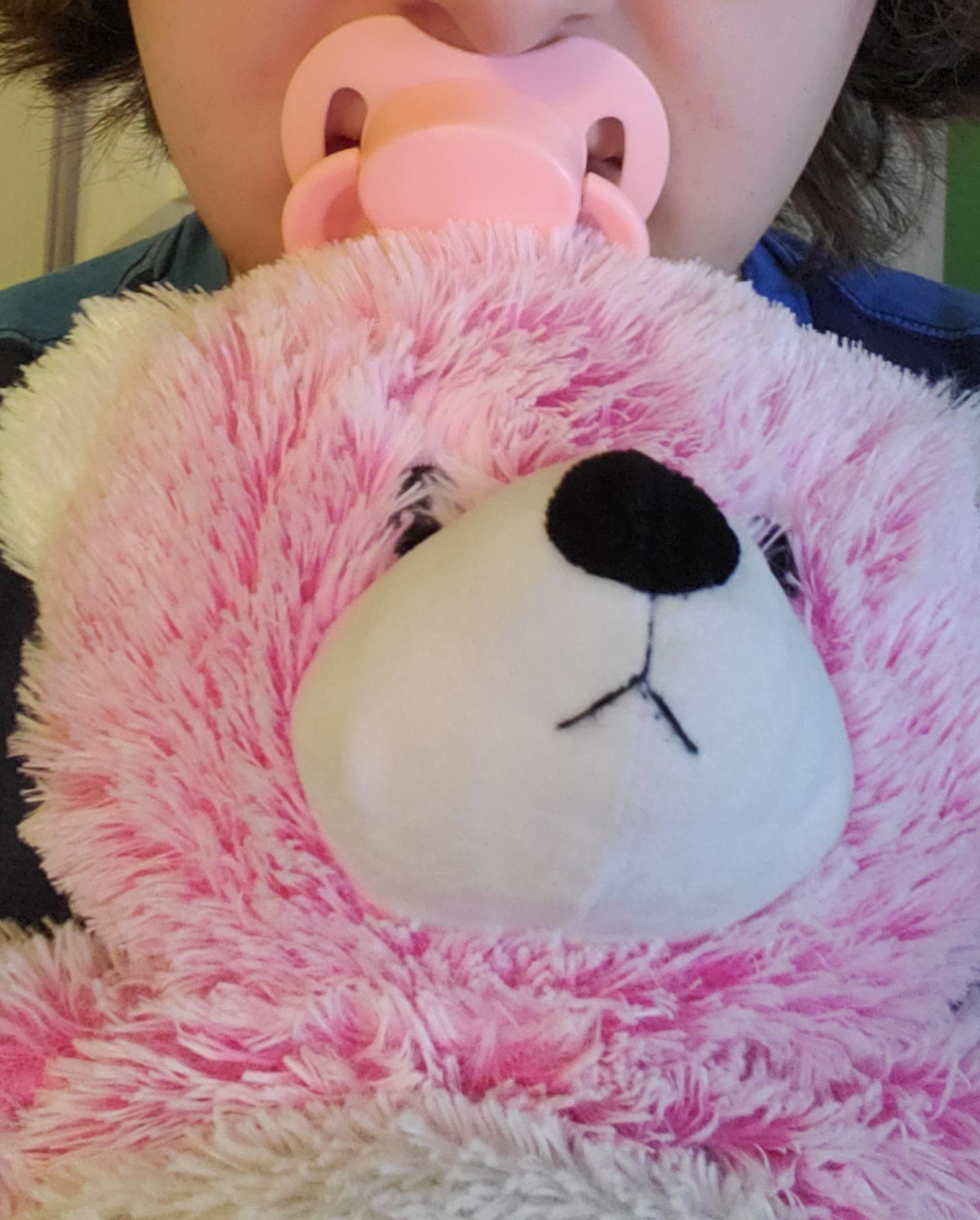 Chilling with my favorite stuffie!! | Scrolller