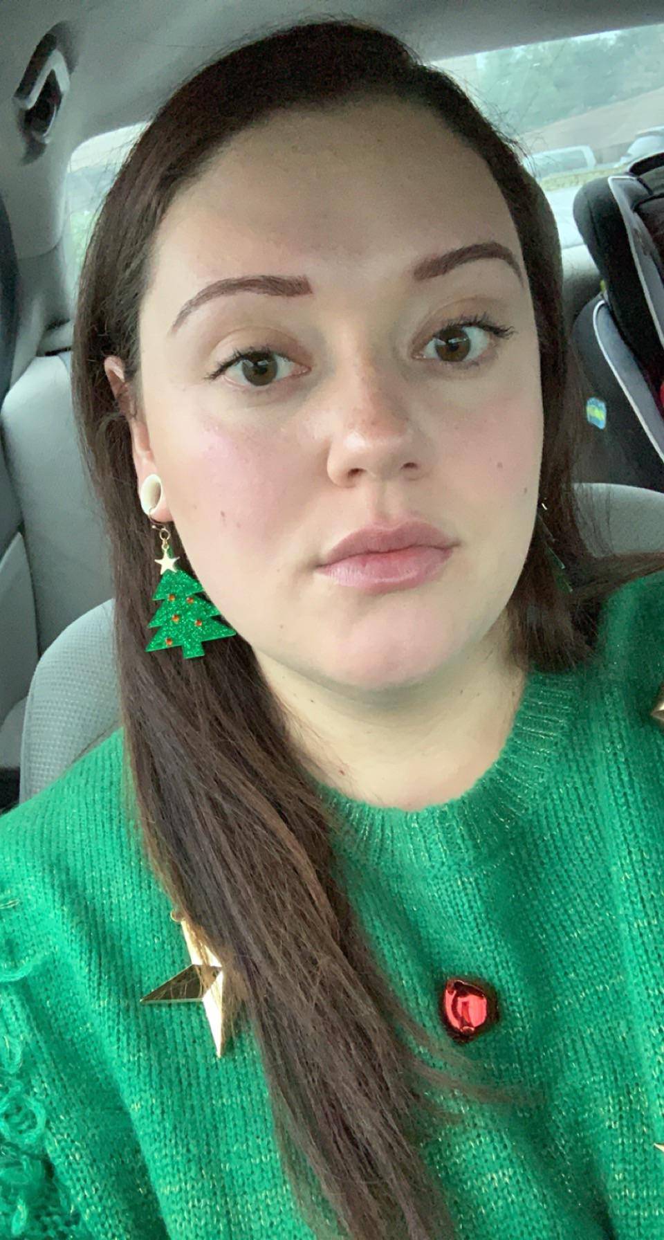 christmas trees & white tunnels 💚 | Scrolller