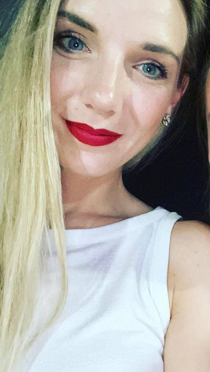 Close up | Scrolller