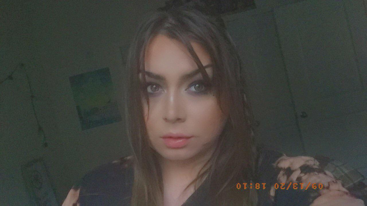 hey boys :)) | Scrolller