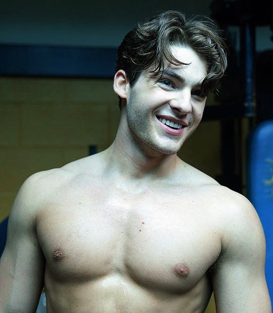 Cody Christian - American Actor | Scrolller