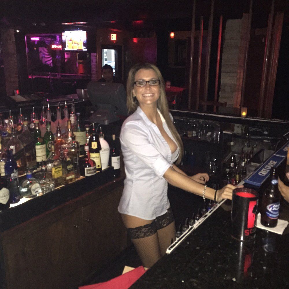 College Club Bartender With Open Shirt - Nice Titty Peek | Scrolller