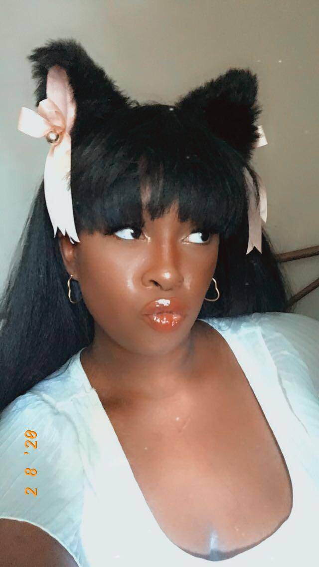 Come give me pets and kisses | Scrolller