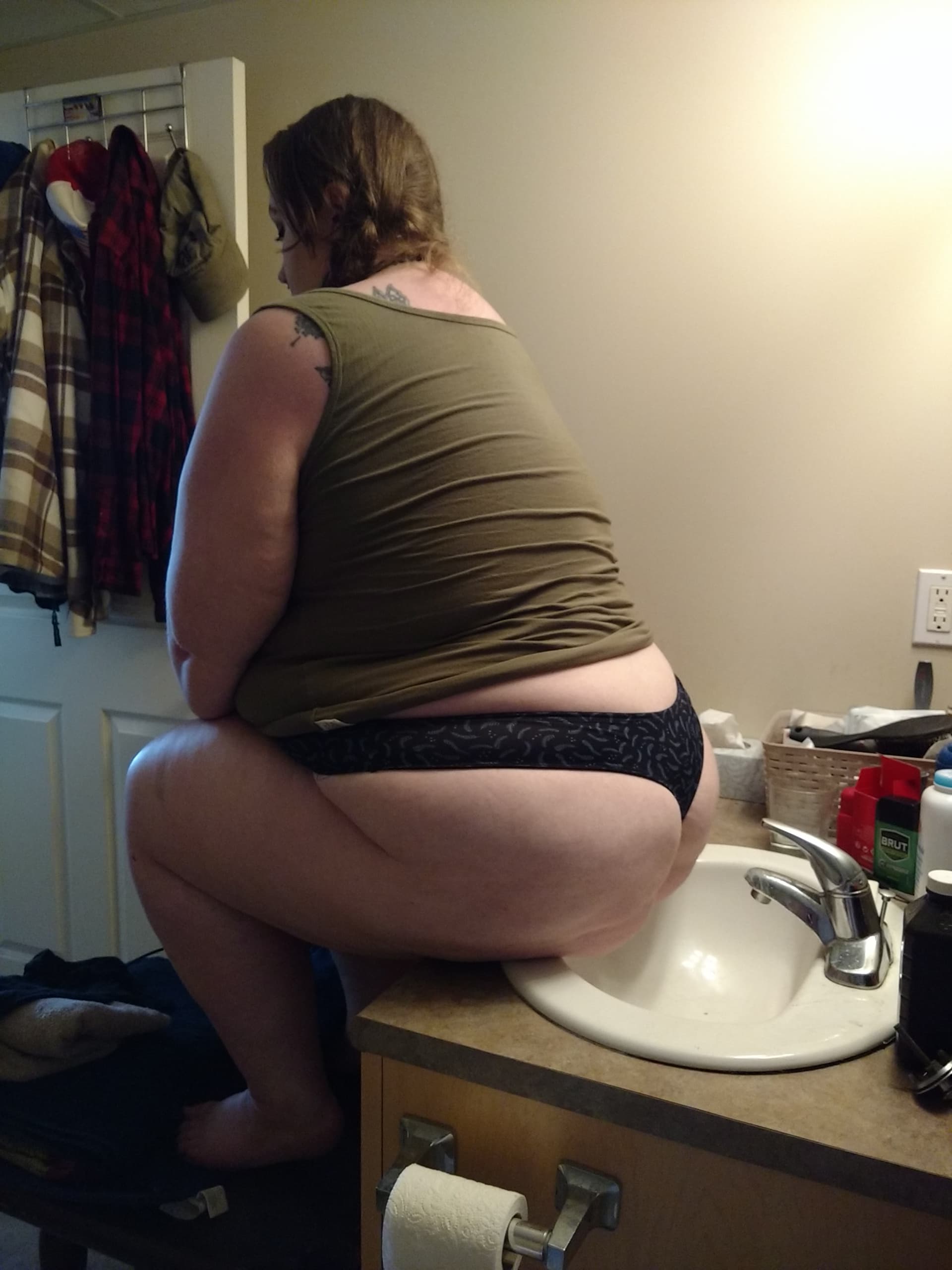 Comparison to my sink 💚 | Scrolller