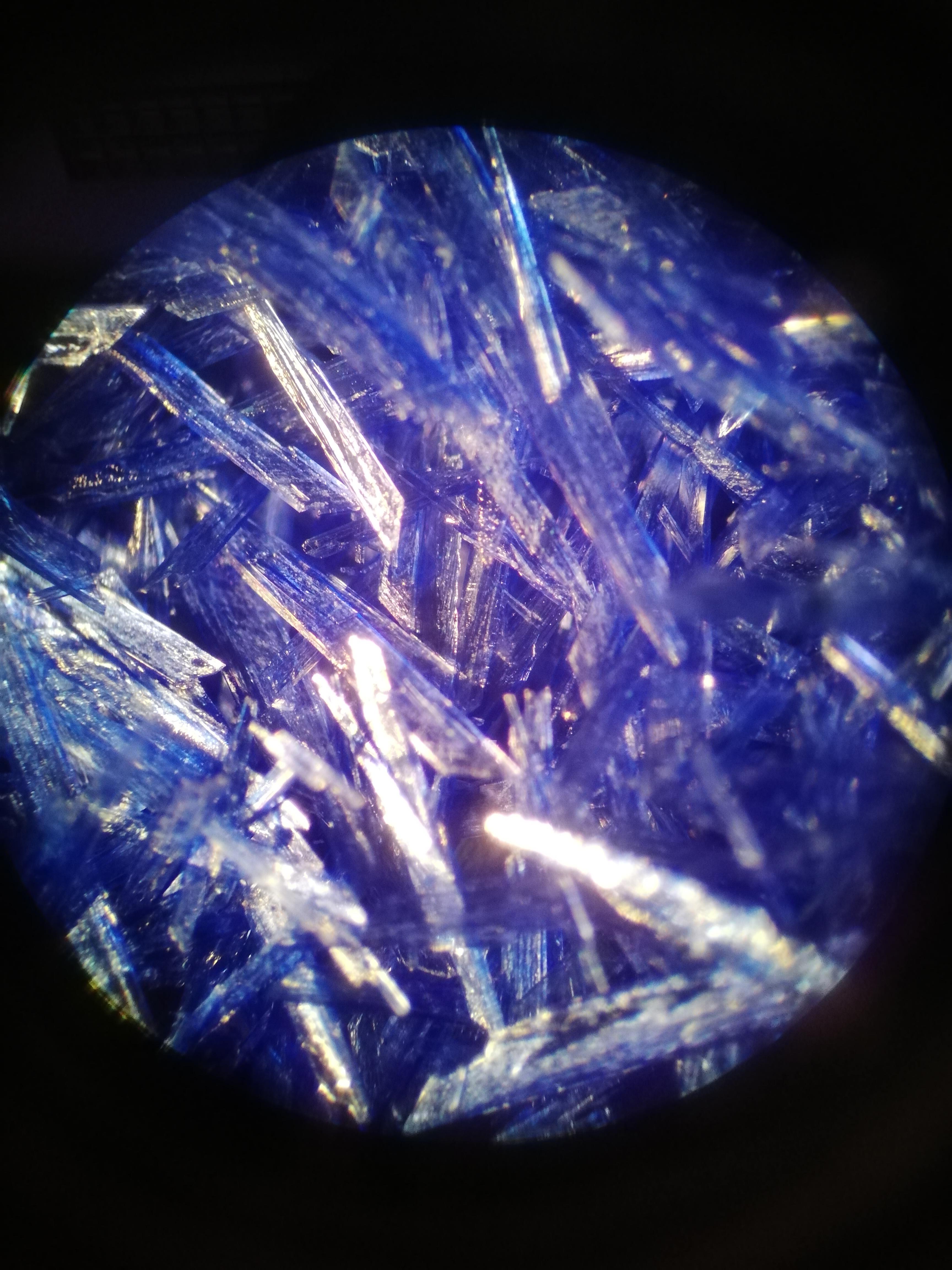 Complex crystals under the microscope | Scrolller
